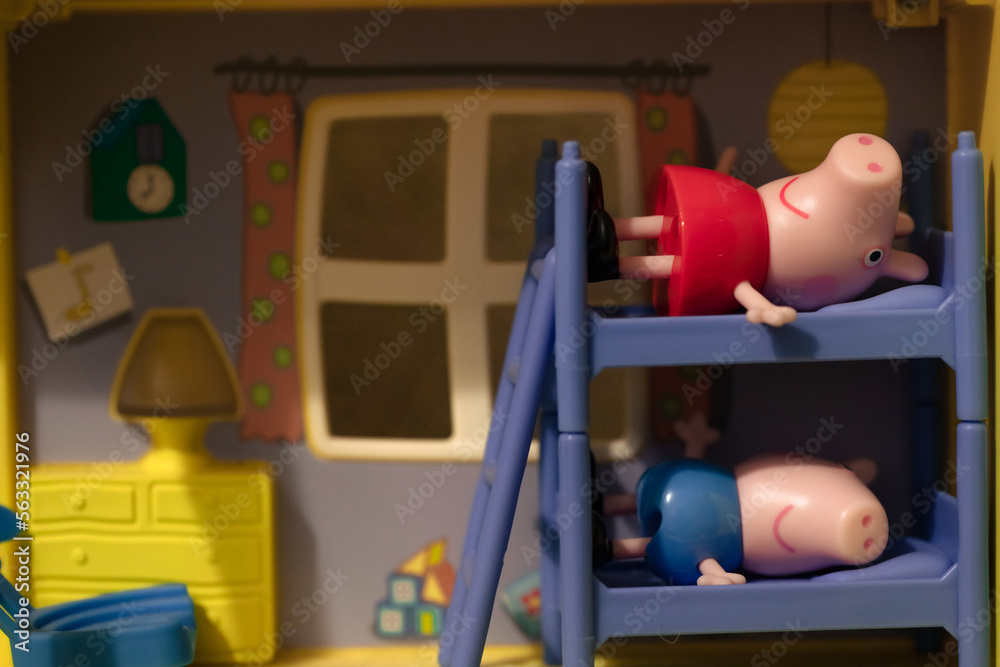 Bedroom of Peppa Pig and George Piglet. Peppa Pig's toy house. Peppa ...