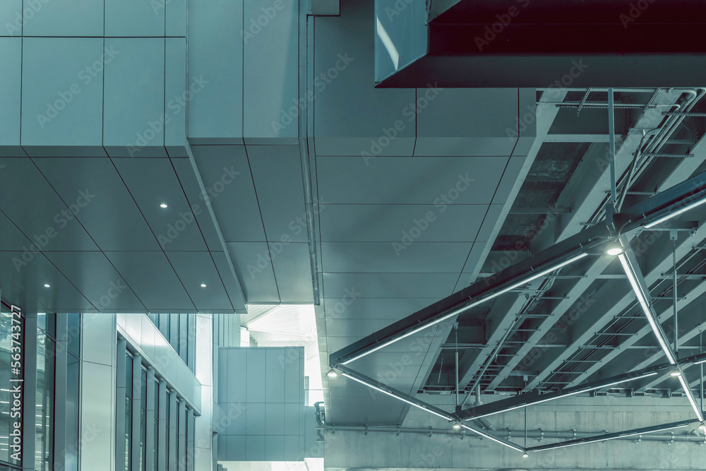 Use of preformed aluminum exterior cladding in an airport environment ...
