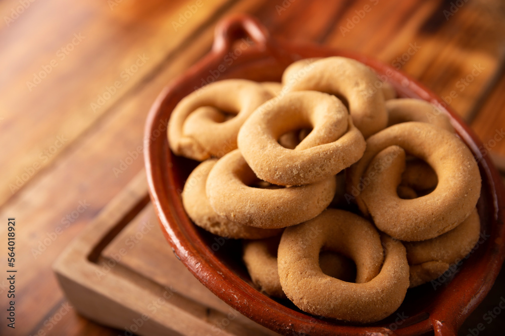 Coricos. Also known as Harinillas de maiz crudo, Tacuarines, Ensecos ...
