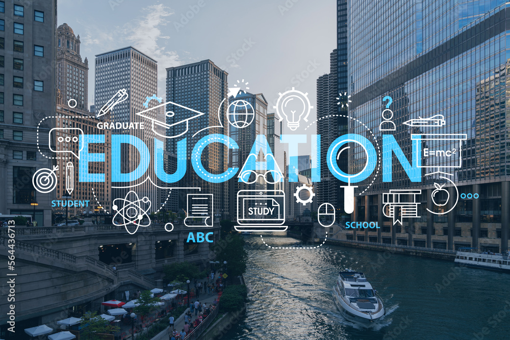 Panorama cityscape of Chicago downtown and Riverwalk, boardwalk with ...