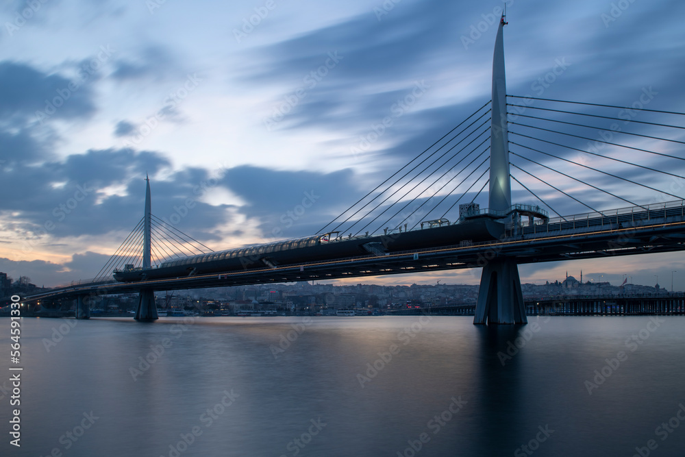 Long exposure. View of Haliç Metro Bridge connecting Azapkapı (Beyoğlu ...