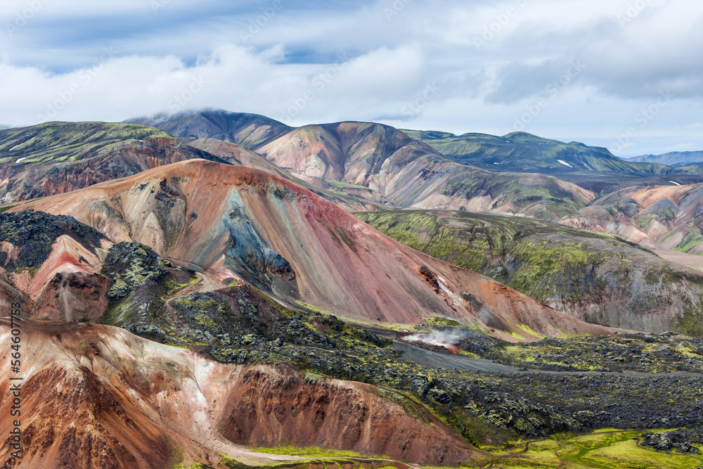 Colorful mountains of landmannalaugar national park in iceland. Awesome ...