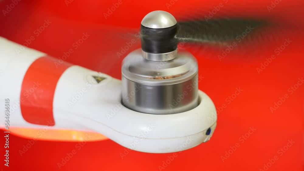 Spinning brushless motor of a multicopter with a carbon fibre propeller ...