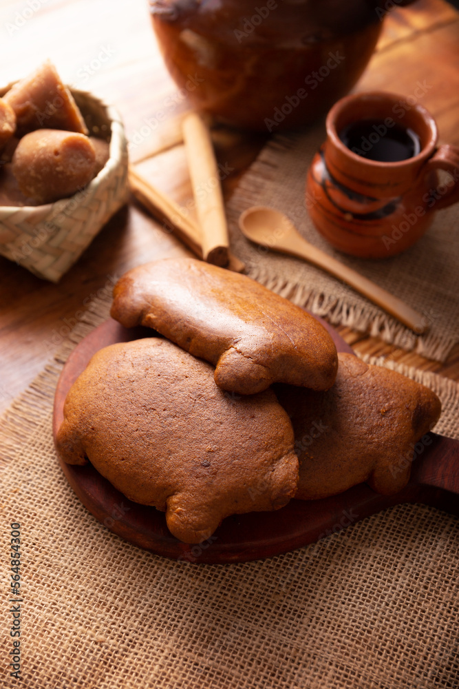 Cochinitos de Piloncillo. Also called Cochinitos, Cerditos or ...