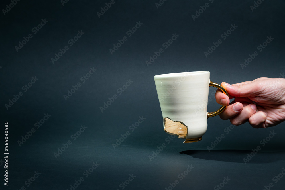 Broken Teacup