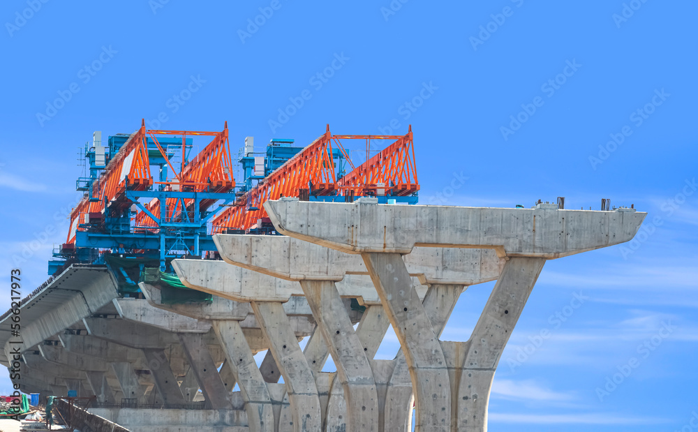 Launching gantry Structure for installing concrete Segment Joint on ...