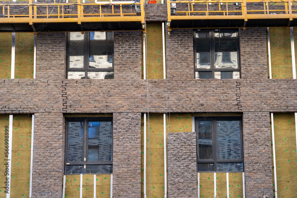 Process of installing exterior finishing coatings in form of brickwork ...