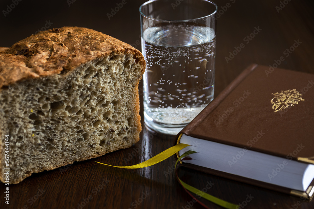 The concept of spiritual renewal - a prayer book and wholemeal bread ...