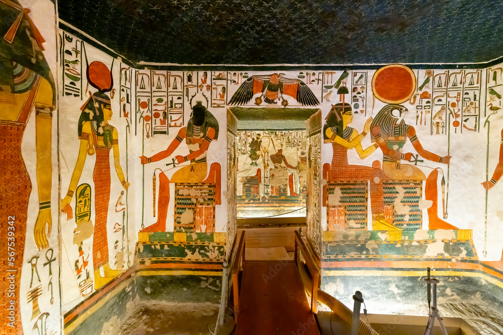 General interior view of the lower Chambers of Tomb QV66 Queen ...