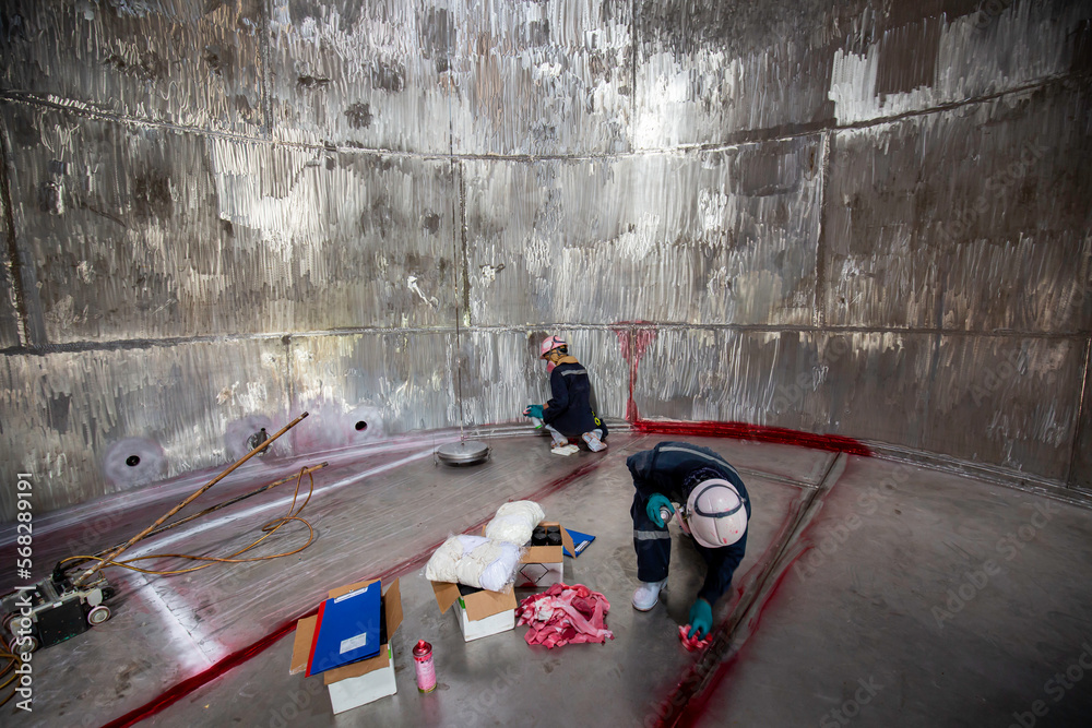 Male into work inspection chemical color red paint Liquid Penetrant ...