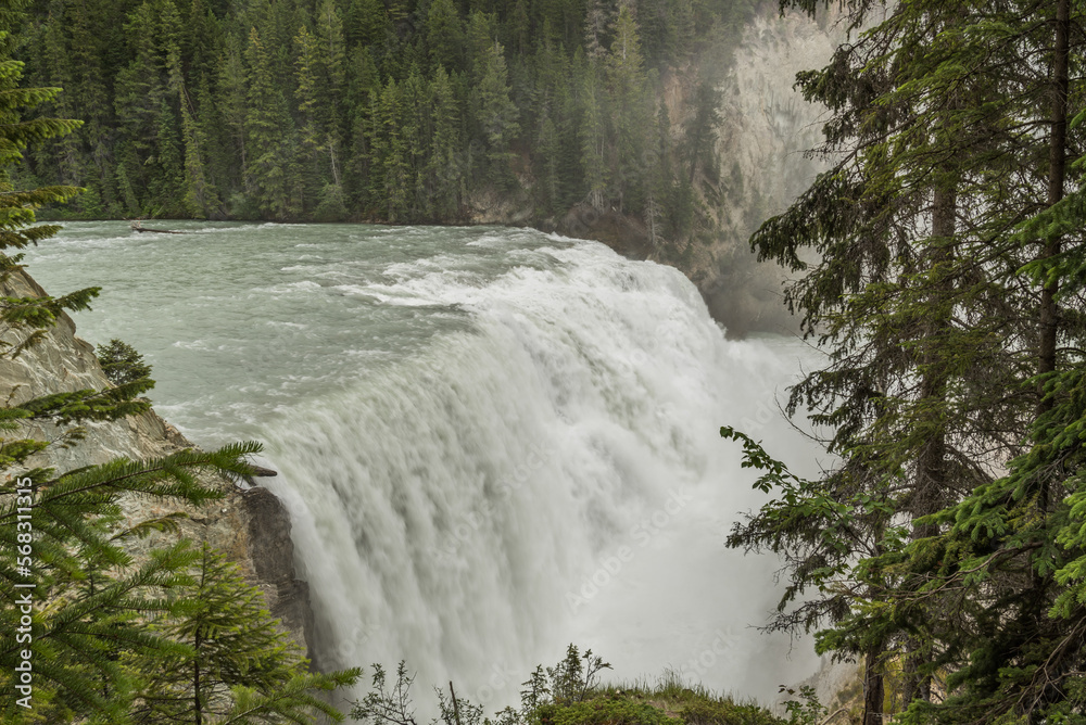 View on Wapta falls, Kining Horse river in yoho National park, British ...