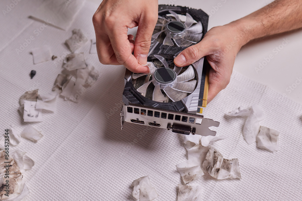 Changing the thermal paste on the graphics processor. Disassembled ...