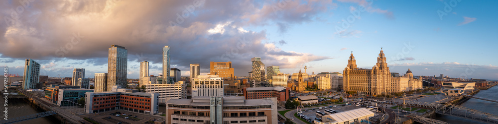Liverpool, UK: Golden hour city skyline. Three graces, Royal Liver ...
