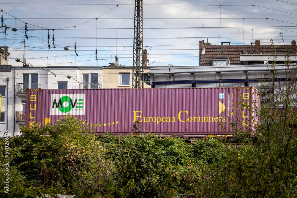 COLOGNE, GERMANY - NOVEMBER 6, 2022: Logo of Move Intermodal European ...