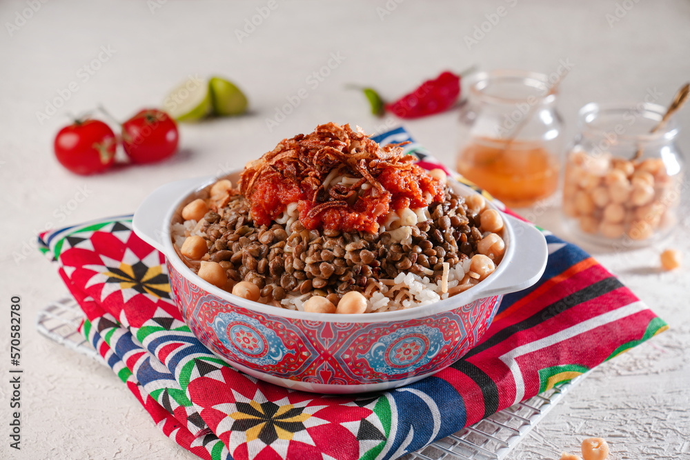 Egyptian Koshary images, Traditional Egyptian food, Delicious Koshary ...