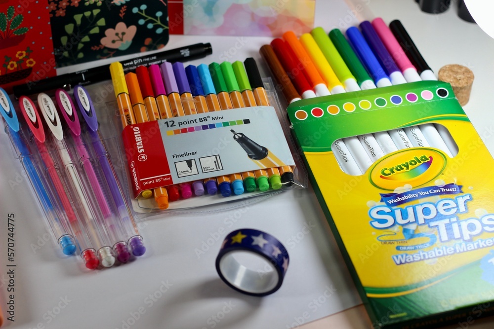 Material escolar - Volta as Aulas - School Supplies - Back to School ...