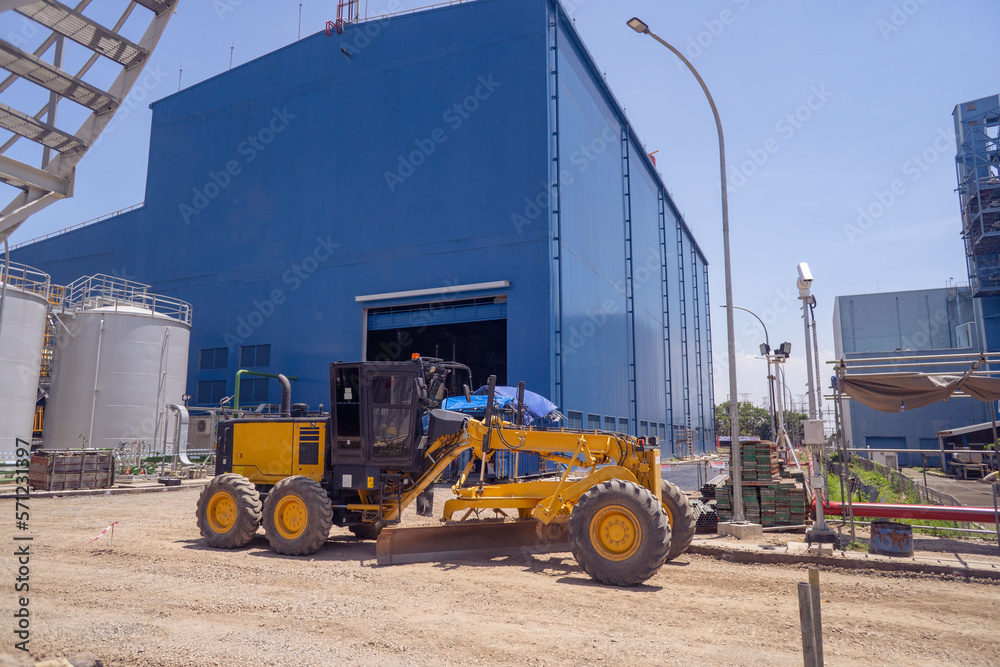 Land scraper and Vibro roller the heavy equipment for pretreatment road ...