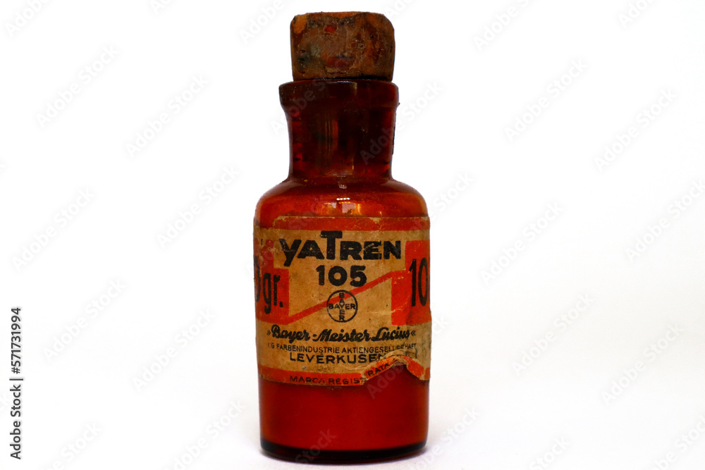 YaTren 105 Bayer Vintage 1920s Bottle of Medicine for the treatment of ...