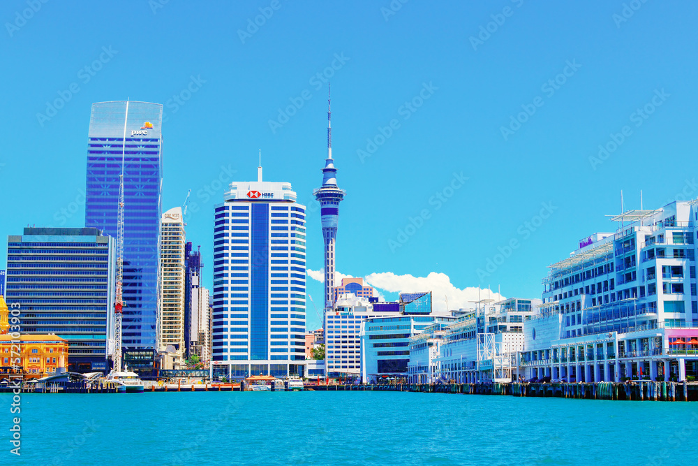 Auckland downtown skyline with new Pwc and Hsbc buildings Stock Photo ... Auckland downtown skyline with new Pwc and Hsbc buildings Stock Photo ...