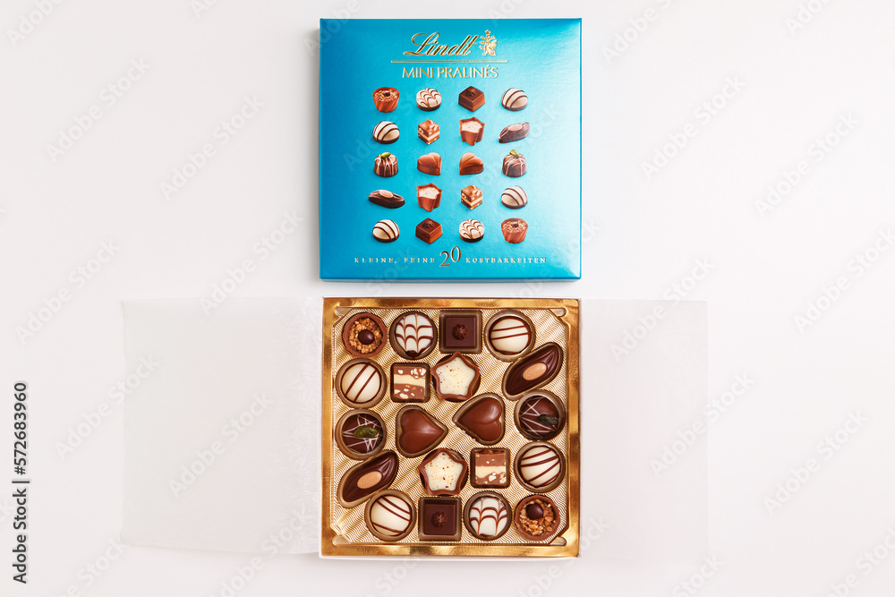 Zurich, Switzerland - January, 7 2023: Lindt Mini Pralines Box. Close ...