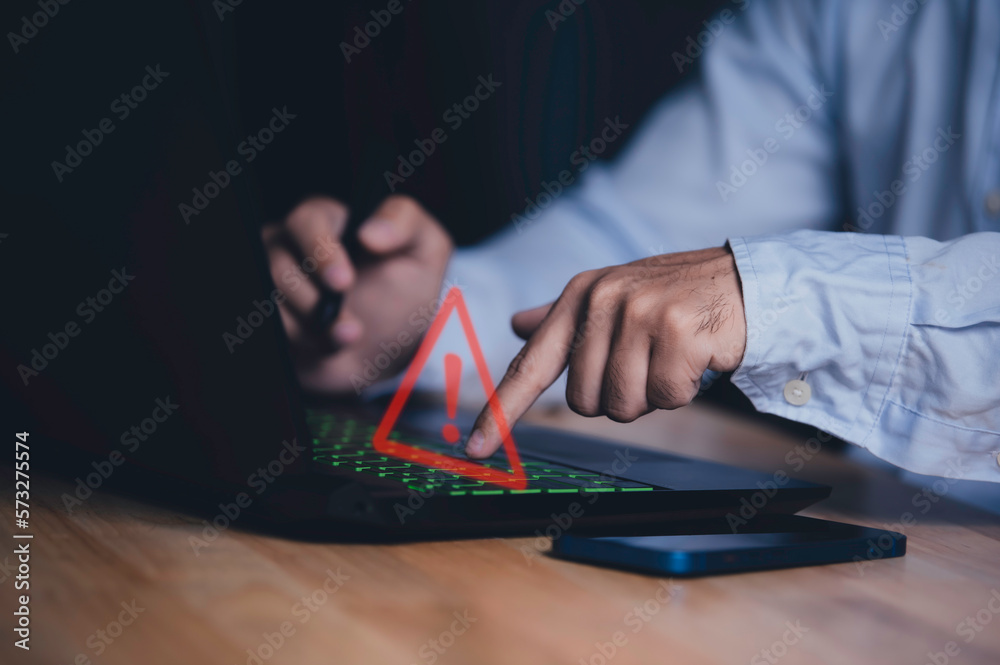 warning signs to be aware of the dangers of being hacked by hackers,Internet malware viruses are ...