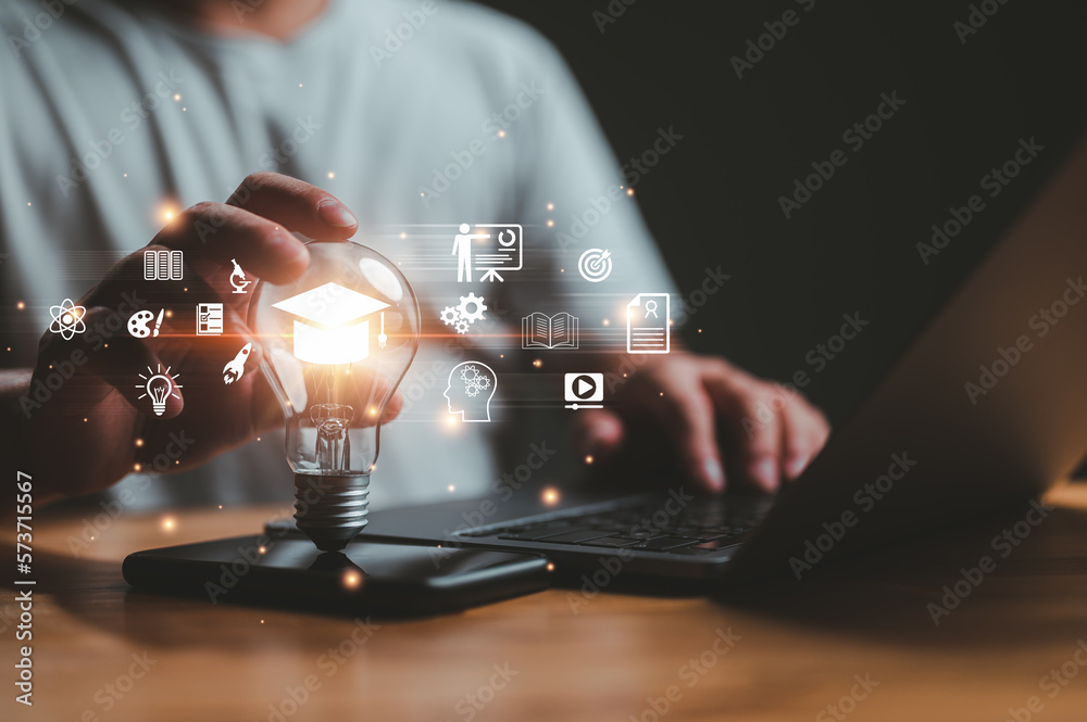 E-learning graduate certificate program concept. Man holding lightbulb ...