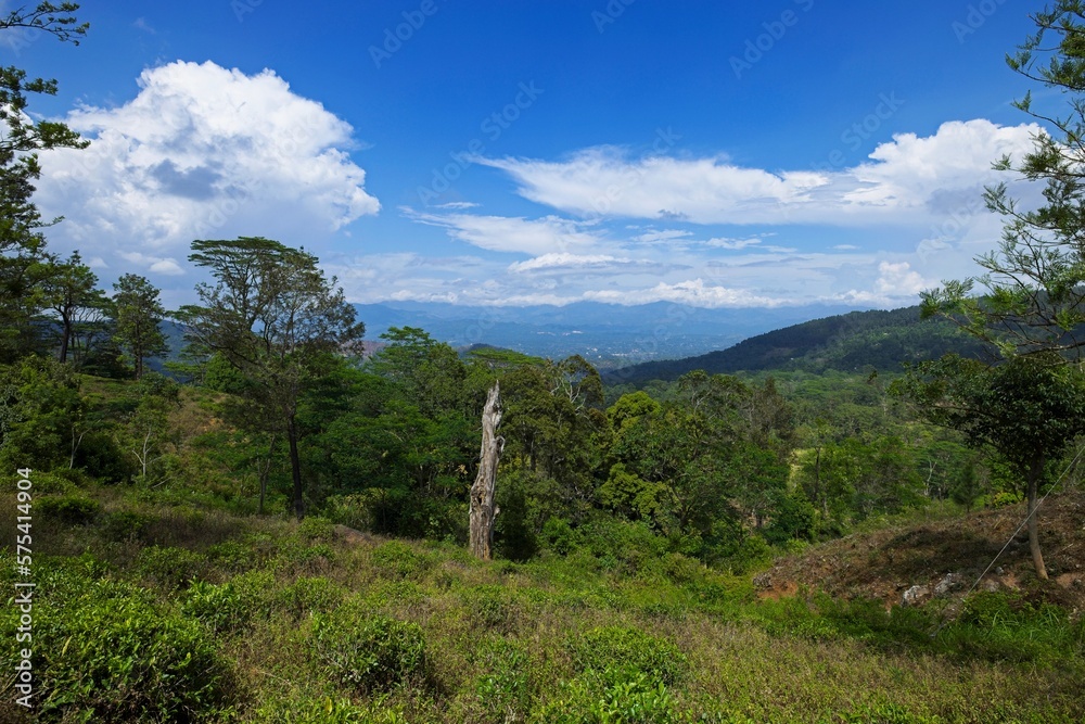 The Knuckles Mountain Range lies in central Sri Lanka, in the Districts ...