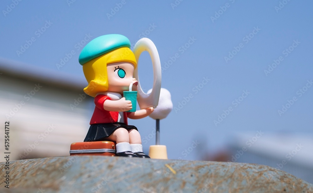 February 26 , 2023 - MOLLY Imaginary Wandering Blind Box Series POP ...