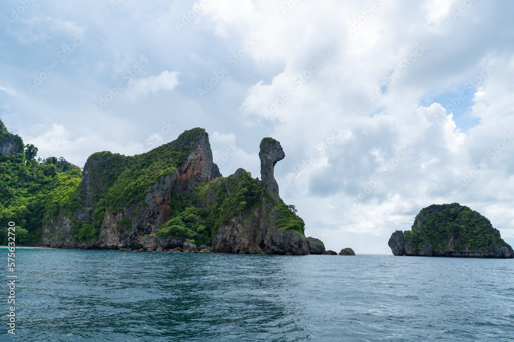Chicken island also known as Koh Gai or Koh Kai or Koh Hua Khwan, The ...