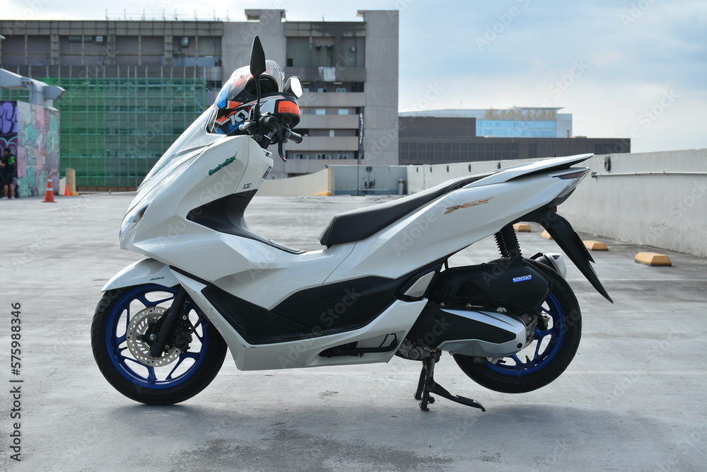 Foto de Honda pcx at overtake motor show in Paranaque, Philippines do ...