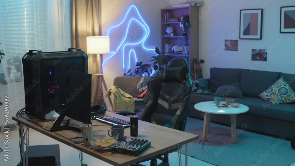 Video Stock Full shot of room of professional streamer, with gaming ...