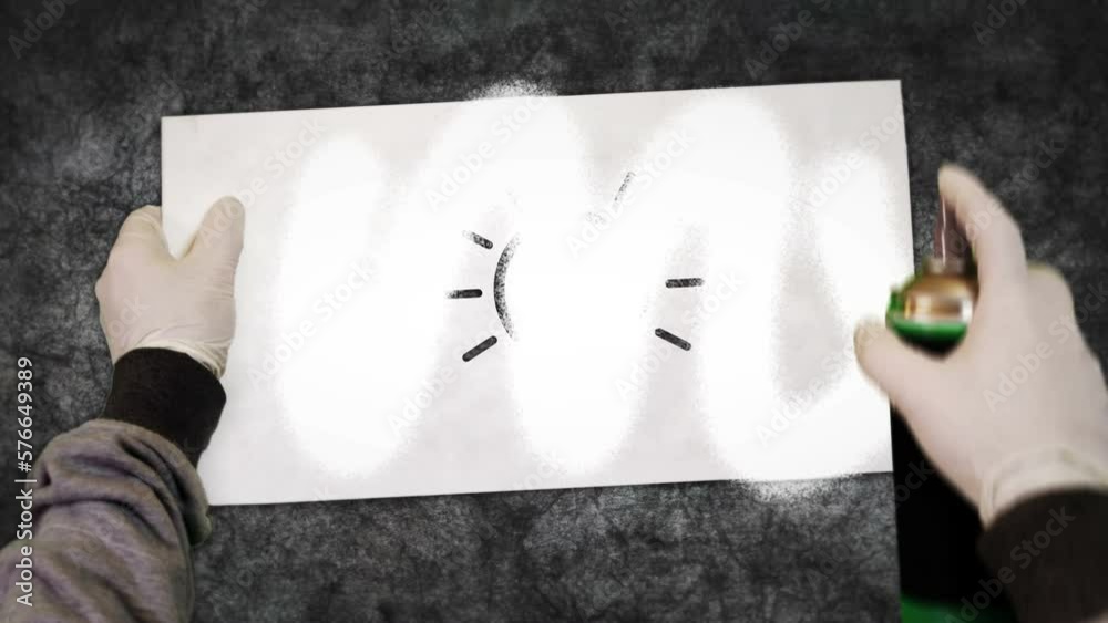 Bulb sign spray painted on the concrete wall. Graffiti concept art new ...