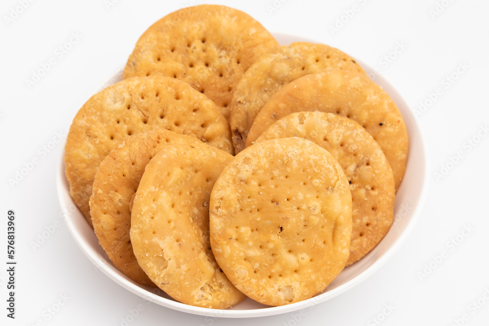 Namkeen Masala Mathri Also Called Matthi, Mathiya, Mathi, Farsi Poori ...