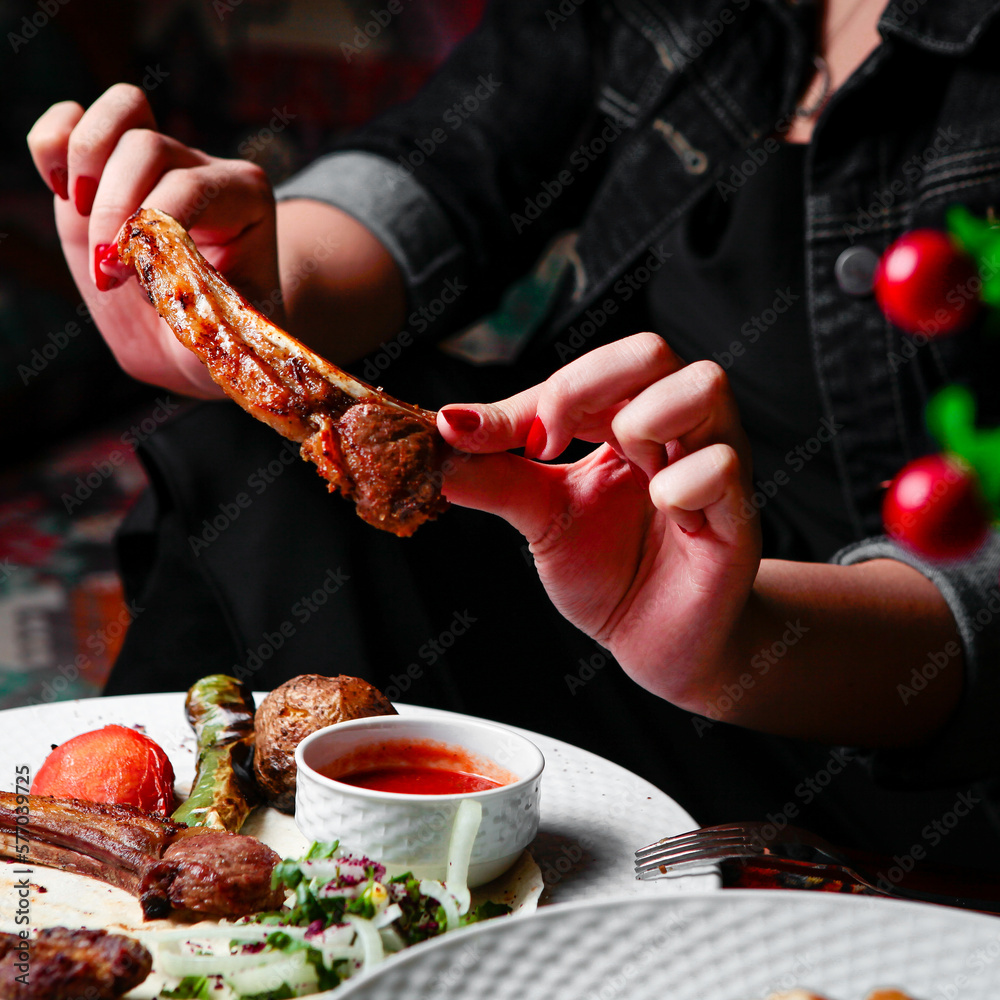 Kebab Food photography. chef preparing food. Restaurant menu foods ...
