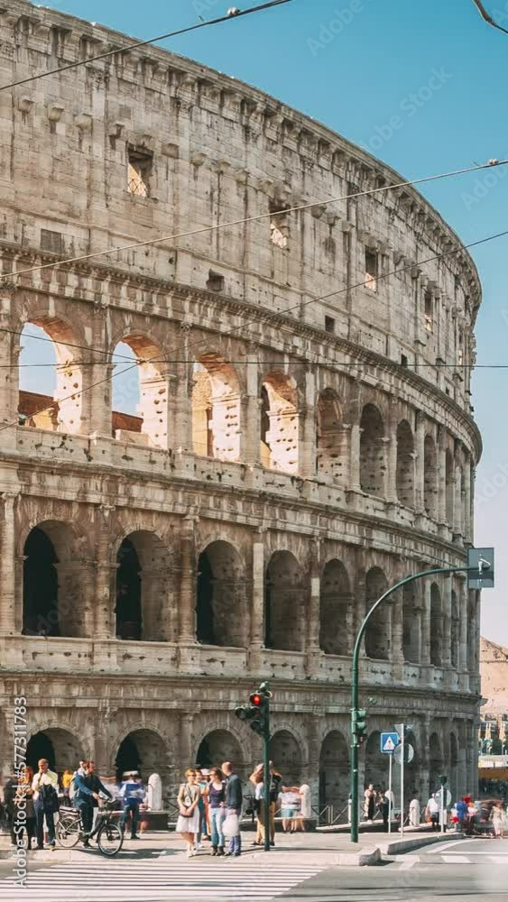 Hyperlapse Vertical Footage Rome, Italy. Colosseum. Flavian ...
