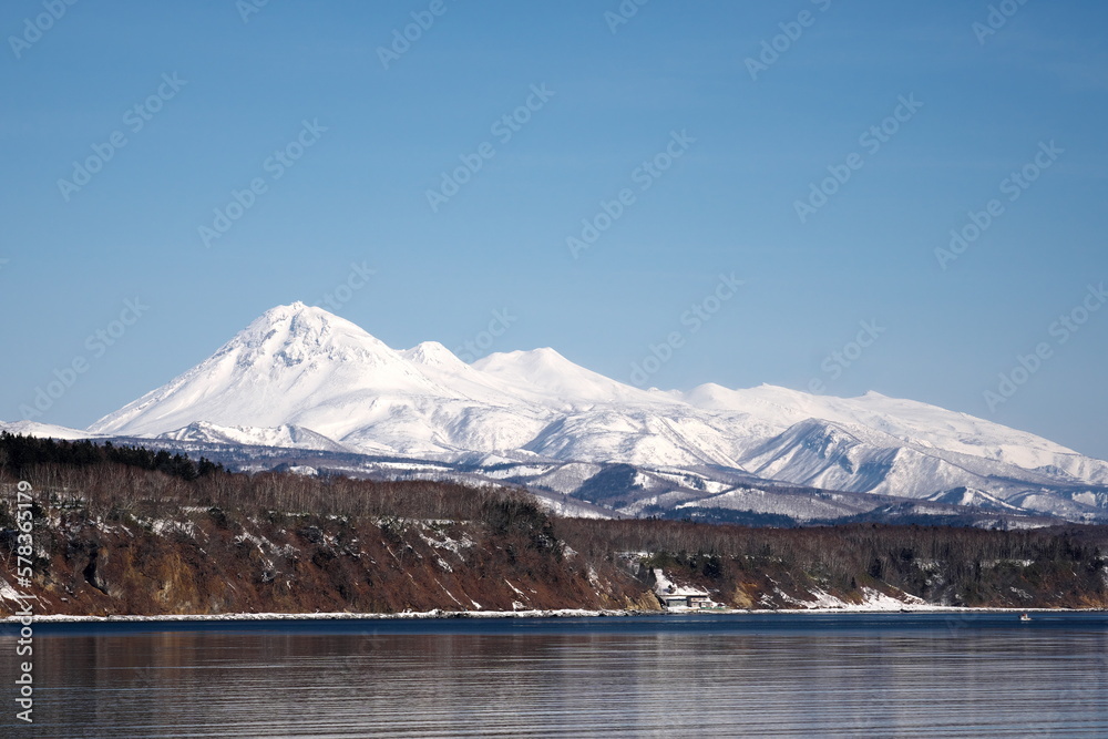 Hokkaido Shiretoko World Heritage Site Mt. Rausu in winter Stock Photo ...
