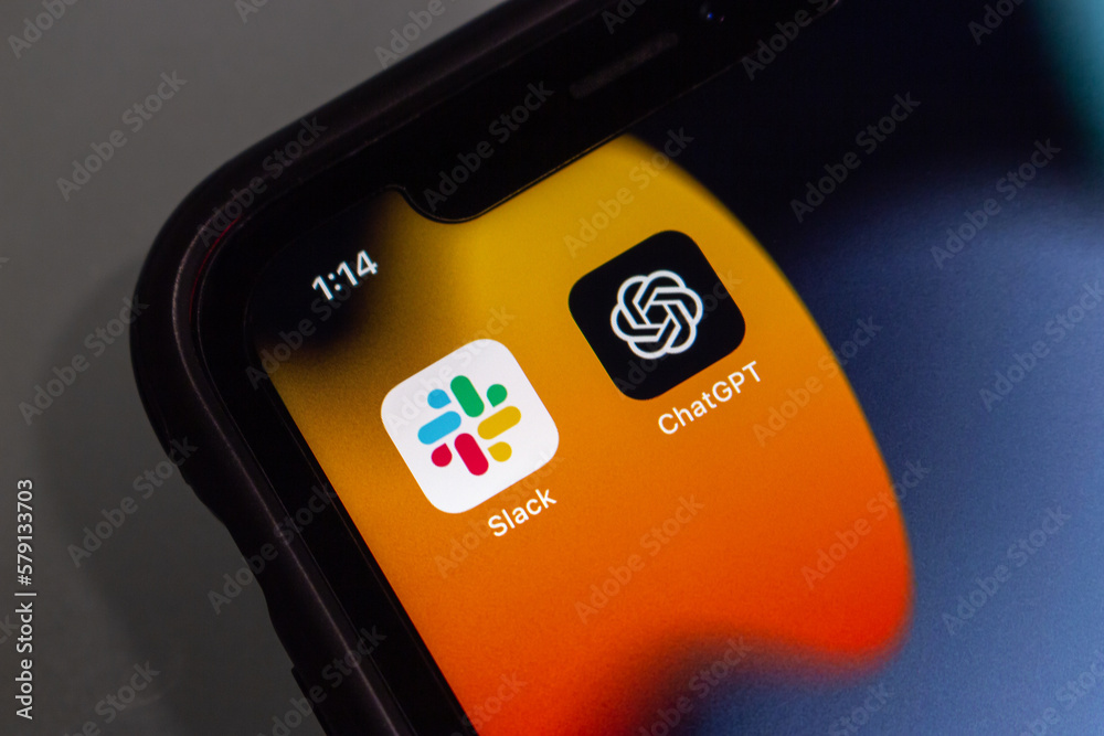 Fotka „Vancouver, CANADA - Mar 8 2023 : Slack and ChatGPT app icons seen in an iPhone screen ...