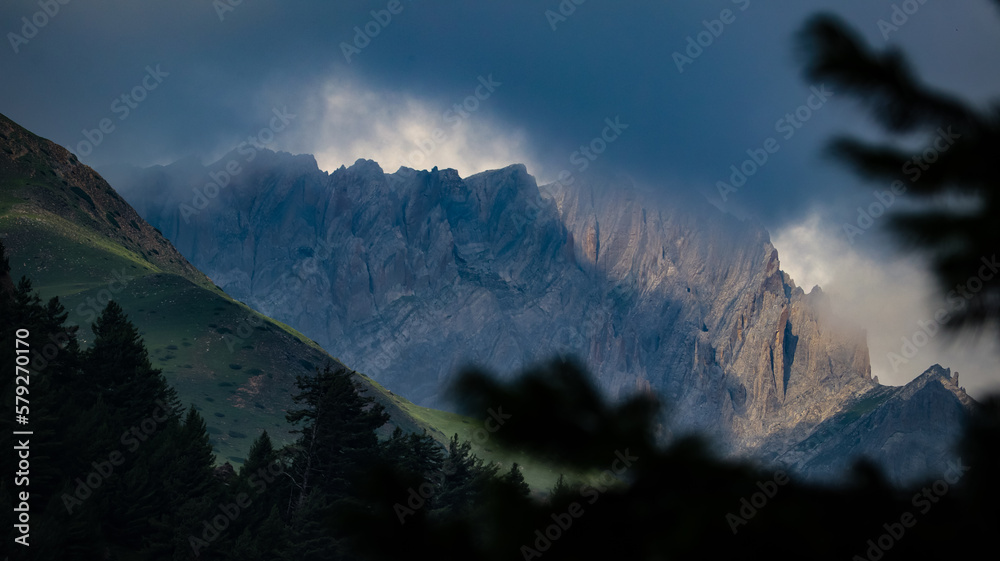 Foto de AMARNATH, JAMMU and KASHMIR, INDIA, JULY 06, 2022: Holy ...