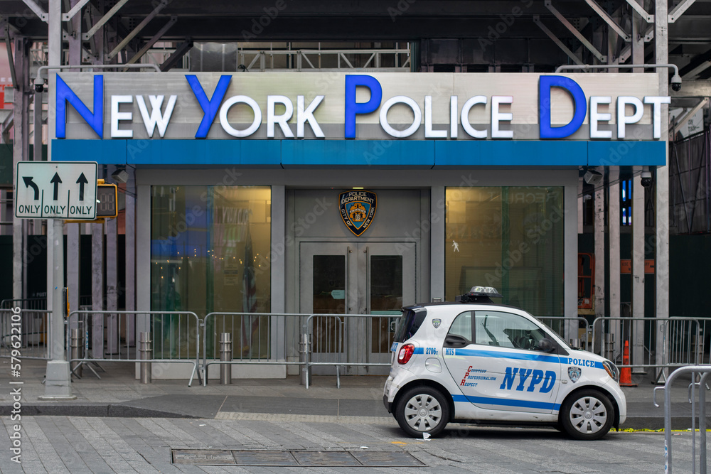 New York, NY, USA - July 3, 2022: A tiny, bean-shaped NYPD Smart patrol ...