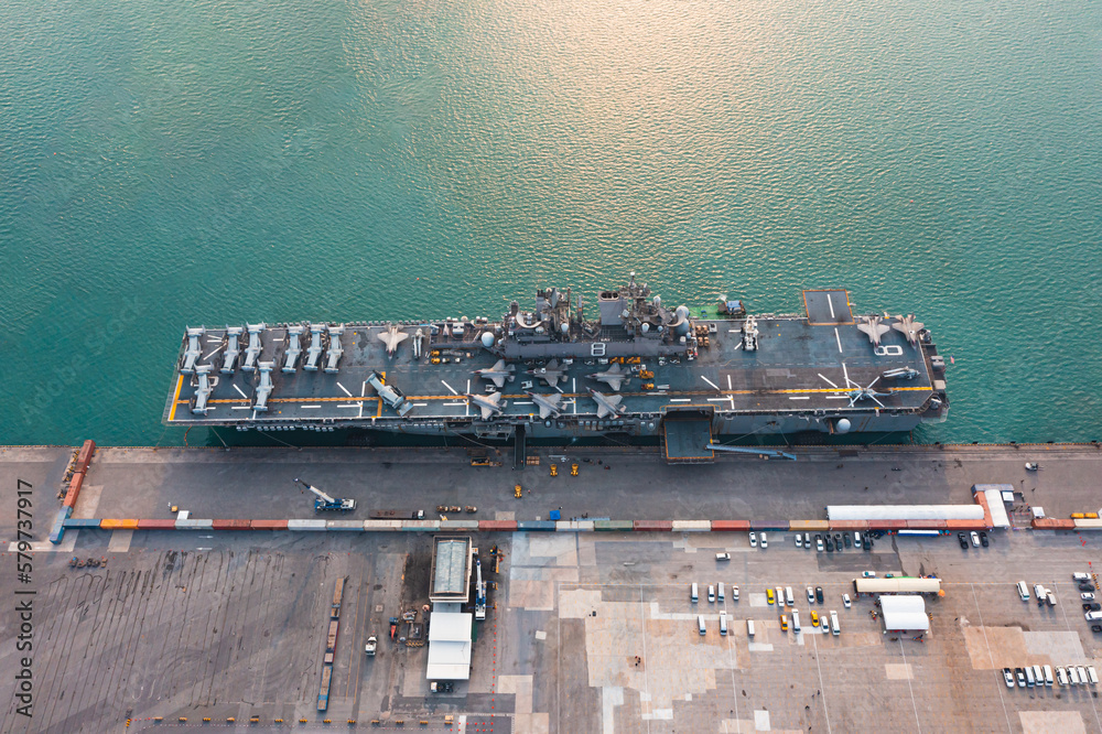 Amphibious assault ship USS Makin Island (LHD 8). Wasp class amphibious ...
