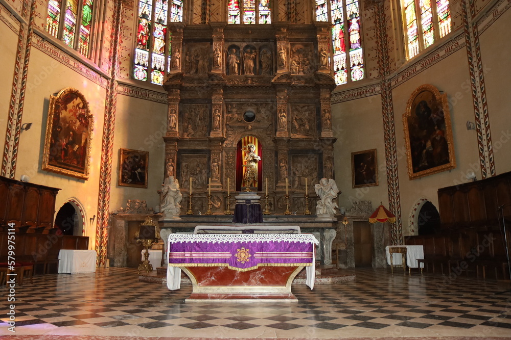 Foto de La cathedrale Saint Jean Baptiste, de style gothique et ...
