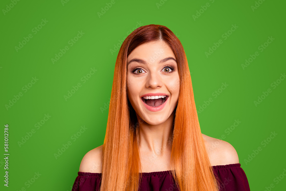 Humans emotions concept Portrait of excited young woman with big eyes ...