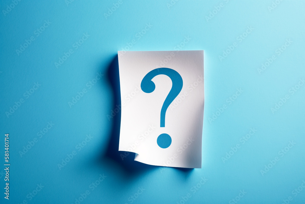 Hoja de papel con signo de interrogación. Símbolo de interrogante azul ...