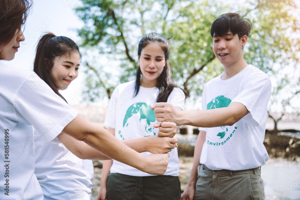 Volunteer spirit teamwork energy of people volunteering, environment ...