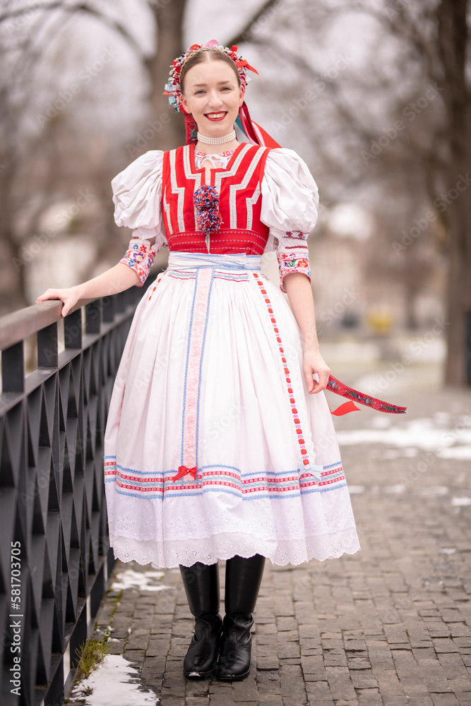 Beautiful woman wearing traditional Eastern Europe folk costumes ...
