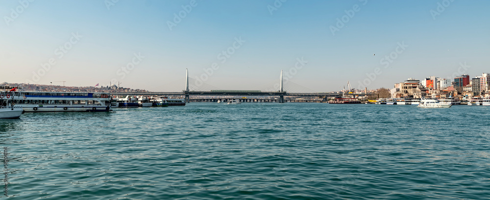 Istanbul bosfor.The Bosporus Strait or Bosphorus Strait is a natural ...
