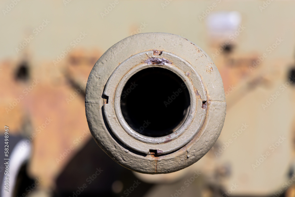 Cannon barrel muzzle brake outlet. Construction details of artillery ...