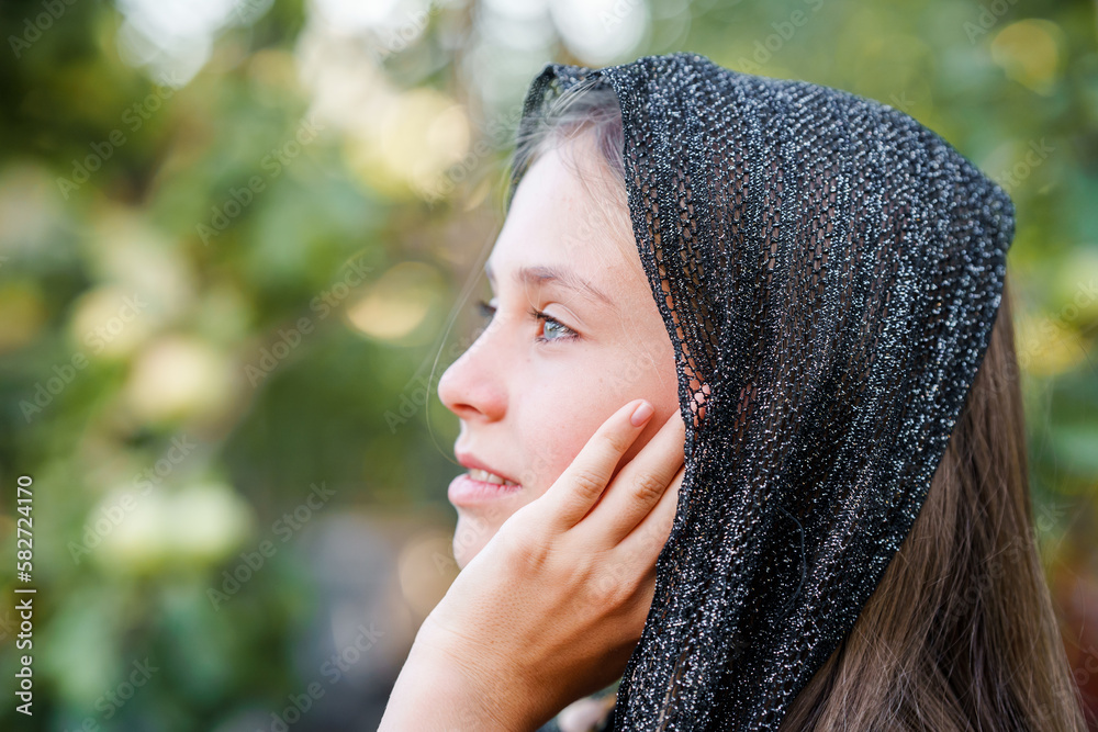 Profile of a beautiful Muslim girl in a national costume Stock Photo ...
