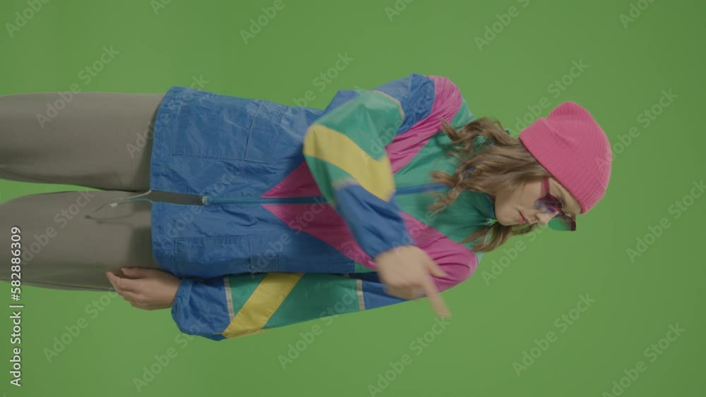Vertical Video, Green Screen. Chroma Key. 80-90s Fashion Girl With ...