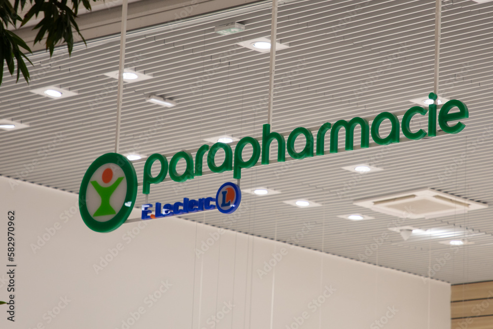parapharmacie leclerc logo text and sign brand on entrance supermarket ...